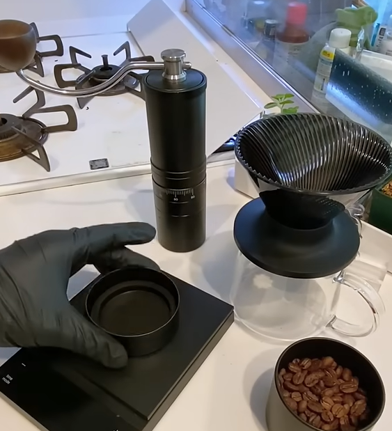 今朝の一杯は、すっきりと爽やかな浅煎りのドリップコーヒーでした☕😋